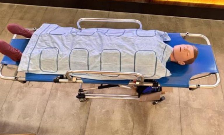 Self-heating 8 Panels Blanket for First Aid – Haoyao Medical